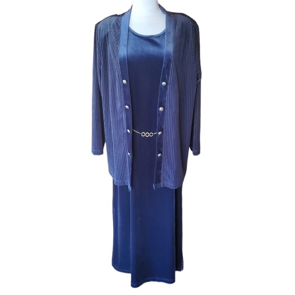 Vintage | Dresses | Vintage Colon Wear Black Velour Gold Maxi Jack ...